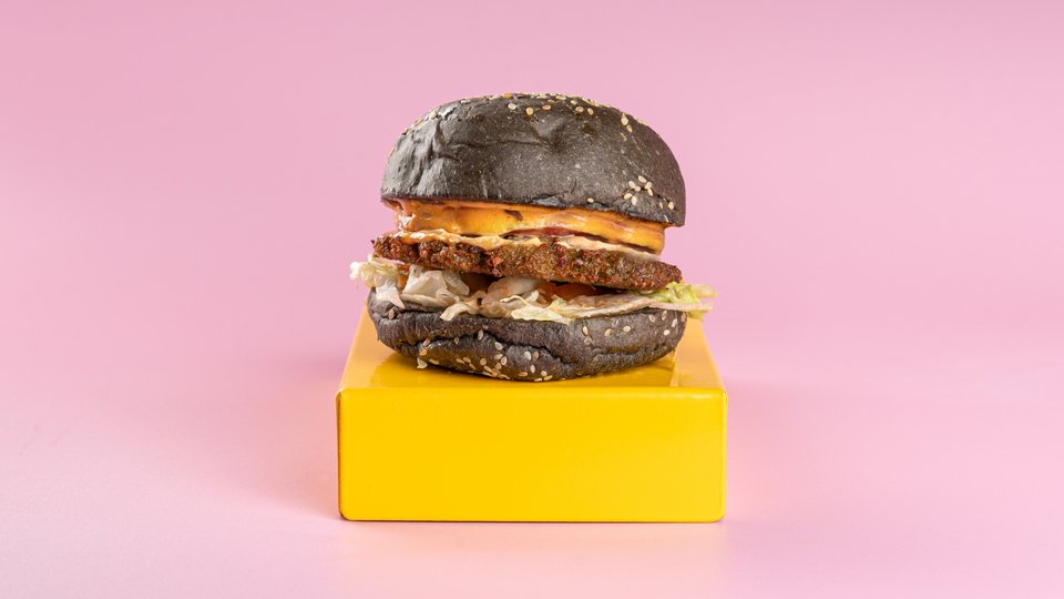 Από πού τρώμε σήμερα; Οι πιο must «αφετηρίες» γεύσης στo Red Selection από το efood - iefimerida.gr